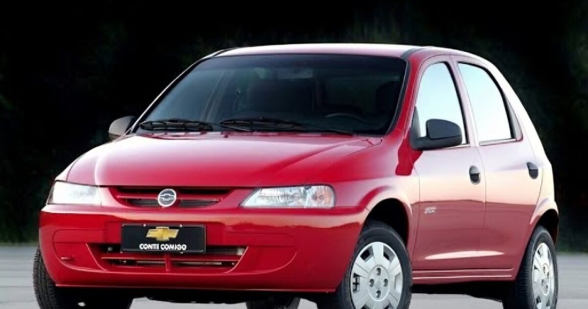 Conheça o sucesso do Chevrolet Celta, o ícone popular que conquistou o ...